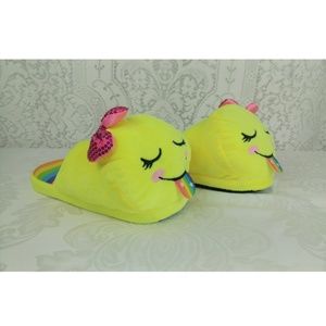Justice | Shoes | Justice Emoji Slipper Size 2 | Poshmark